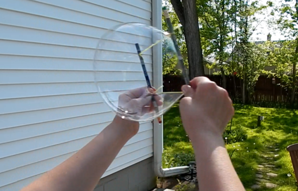 Super Bubble Maker - Buffalo Museum of Science